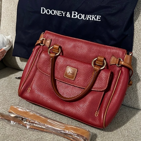 Dooney & Bourke | Bags | Dooney Bourke Purse | Poshmark